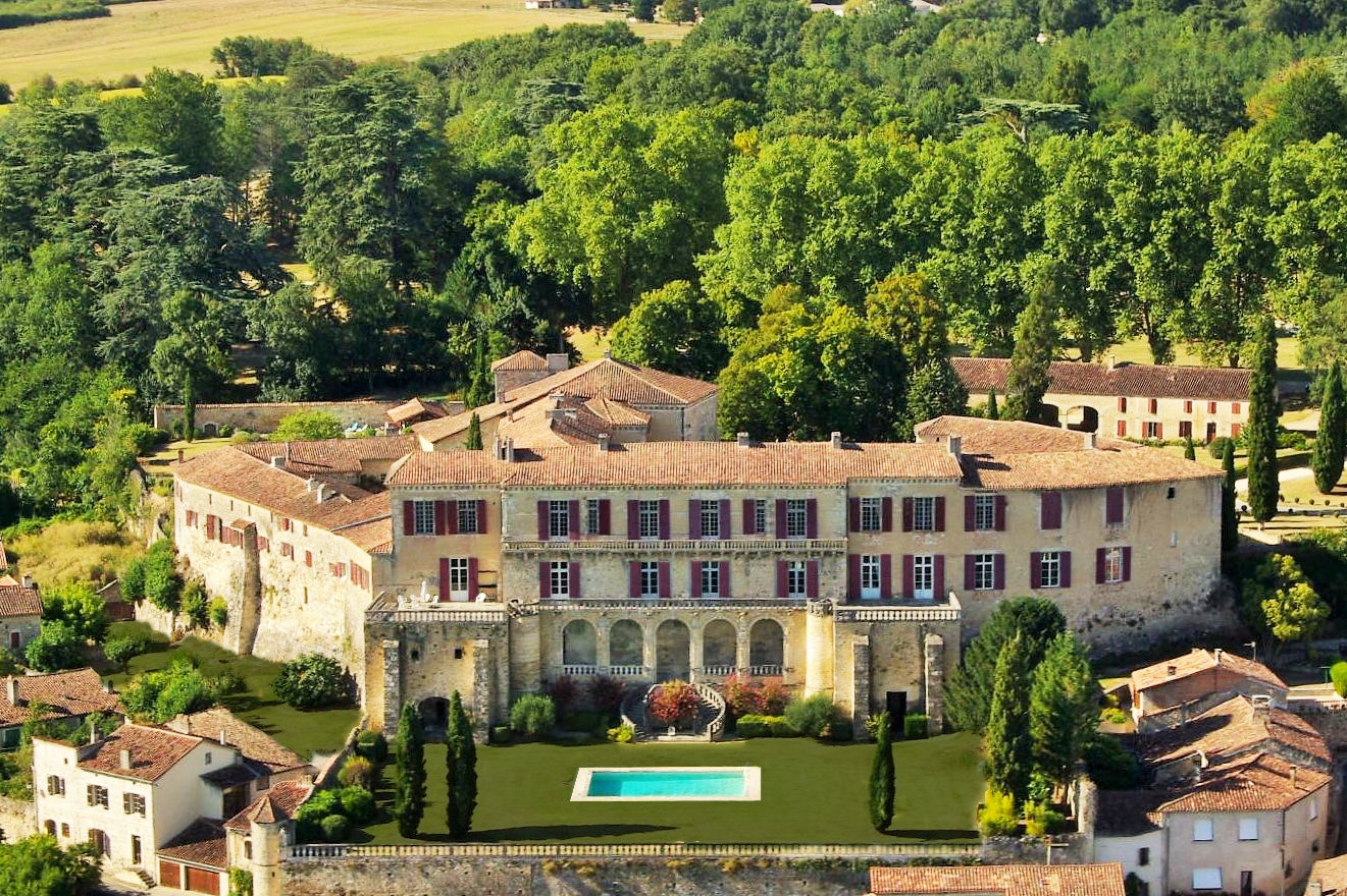 Exceptional Chateau in the South-west