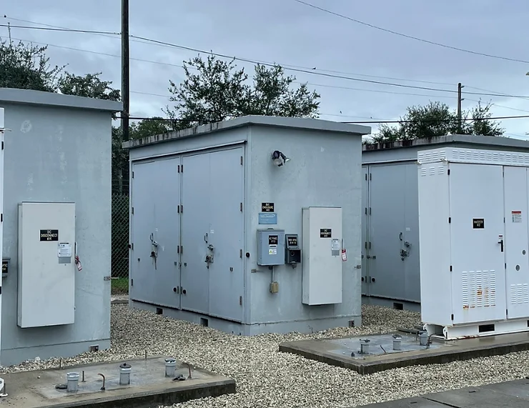 How Do You Plan for Battery & Solar Panel Decommissioning?