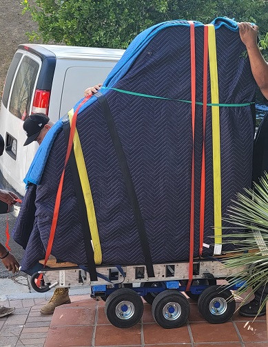 Luna's Piano Movers & Storage - Los Angeles Piano Moving
