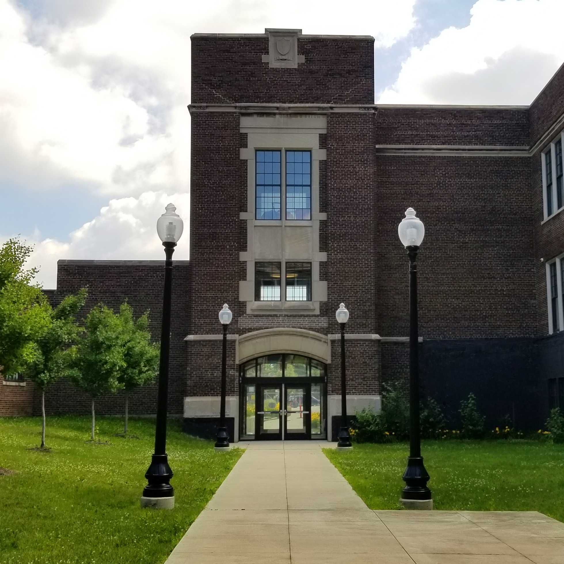 Resendes Design Group | University Preparatory Science & Math Elementa