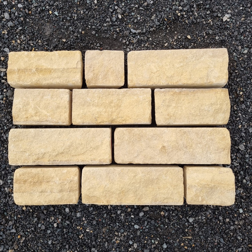 Wetherby Gold Sawn On Bed Limestone Walling - Cropped & Tumbled Finish ...