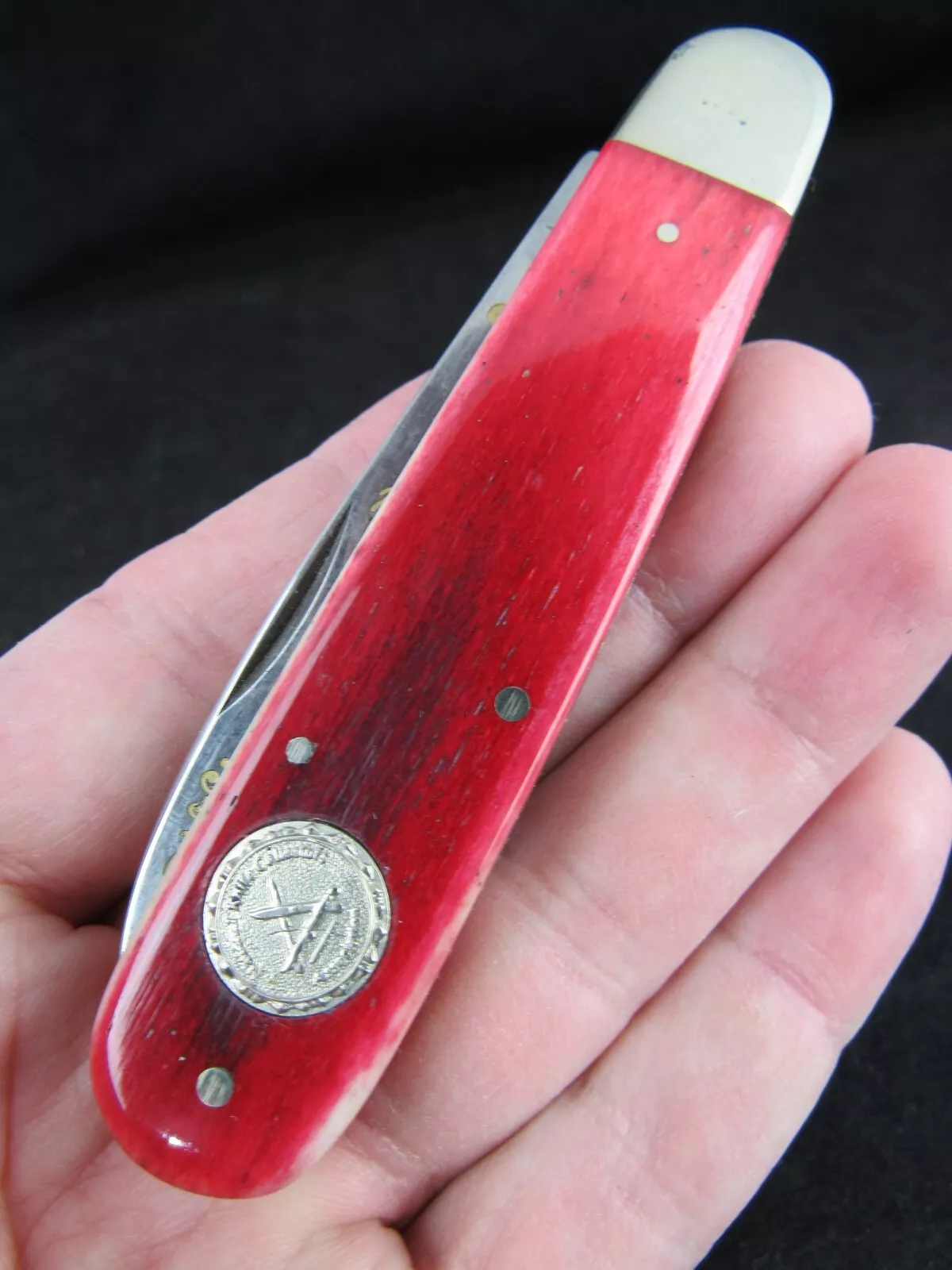 Frank Buster 1 of 700 pocket knife 1997 | Knife Trading Post