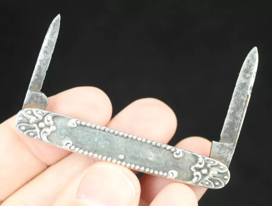 "R" Sterling Silver pocket knife | Knife Trading Post