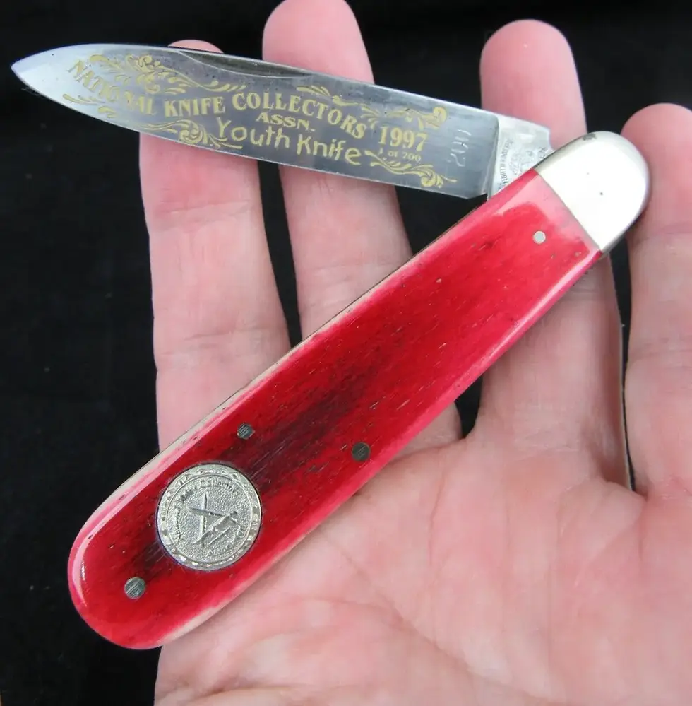 Frank Buster 1 of 700 pocket knife 1997 | Knife Trading Post