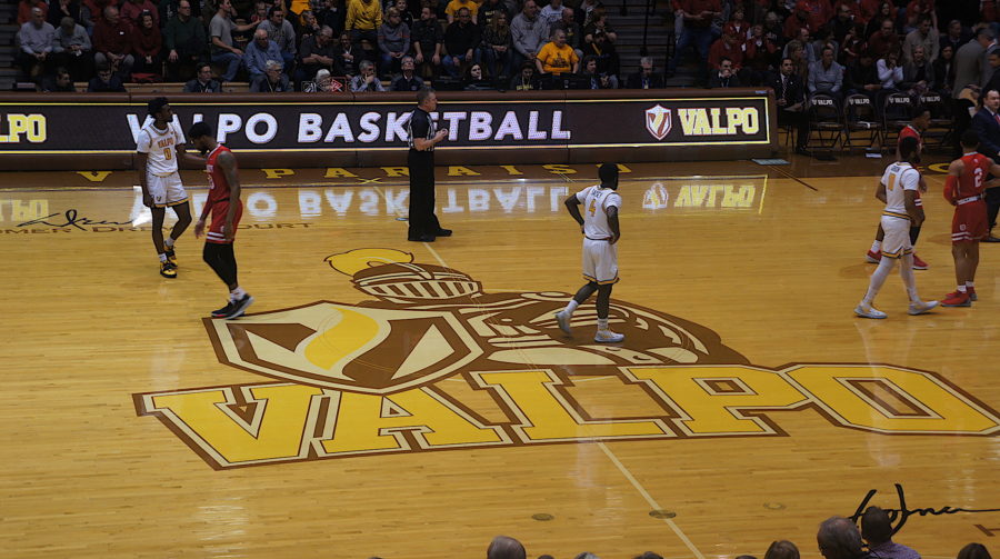 Athletics-Recreation Center - Valparaiso Beacons