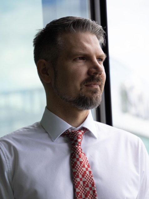 Daniel Arnst | Chatbot Summit