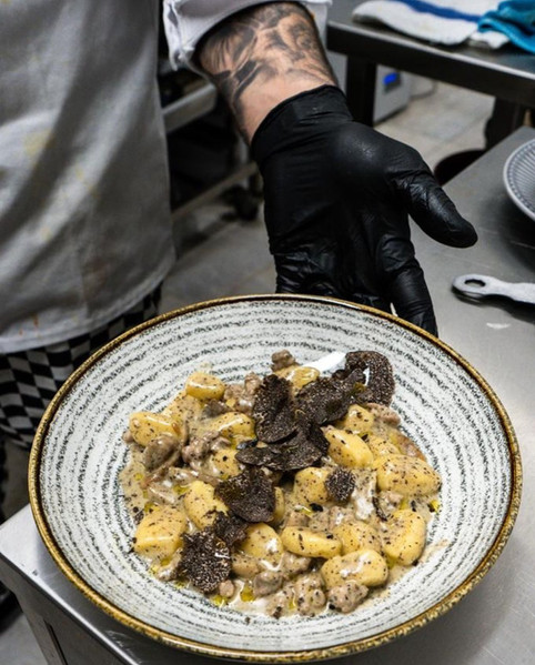 Maiella Worth | Italian restaurant clapham Battersea | 789 Wandsworth ...