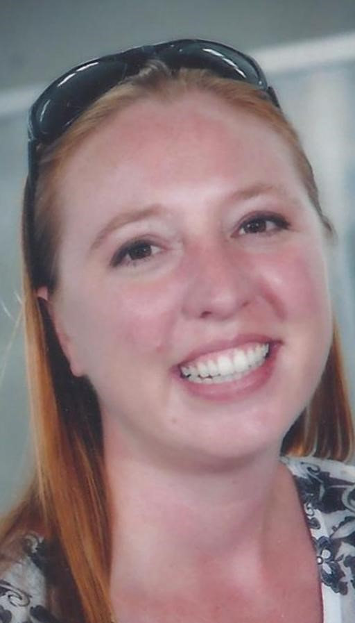 Julie Loving's Instagram, Twitter & Facebook on IDCrawl