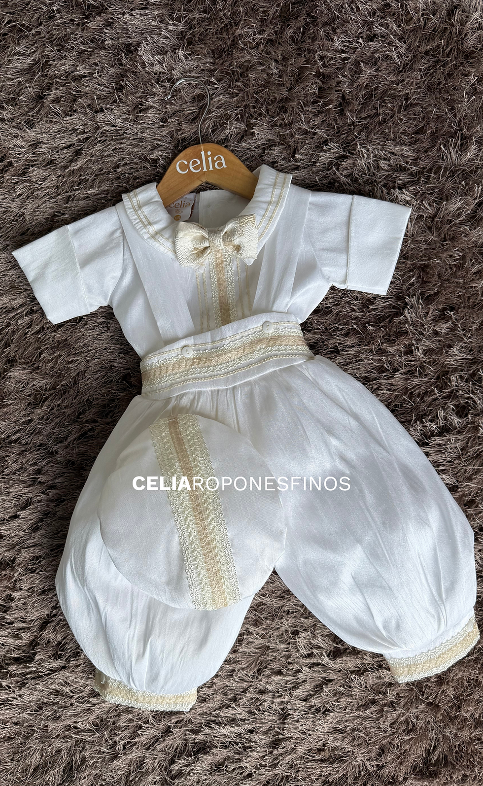 Salvador · dorado | Ropones Celia