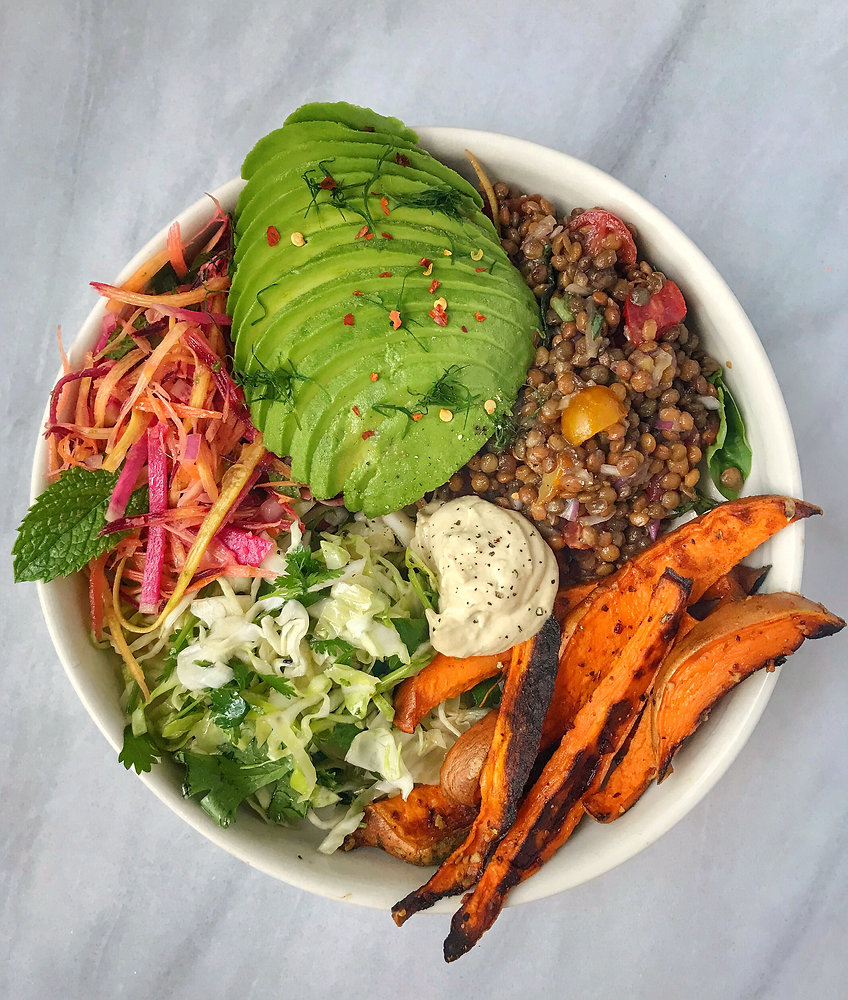 EASY VIBRANT FOOD RECIPES AND AN AGRUMENT FOR THE NUTRITIONAL MIDDLE GROUND