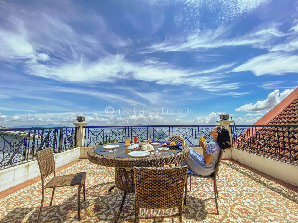 The BEST Staycation in Tagaytay