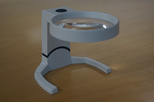 Illuminated Tilt Stand Magnifier | Edward Marcus Ltd