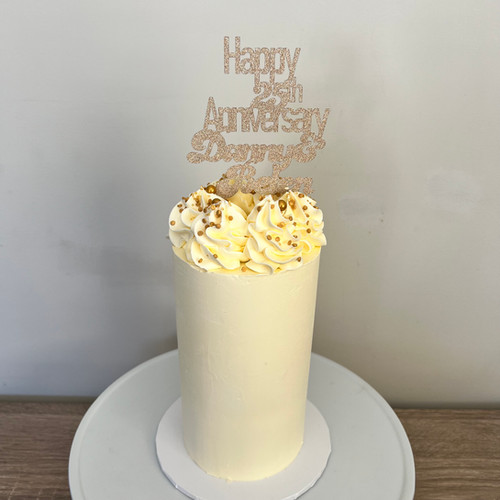 classic cake with topper | the country cakery