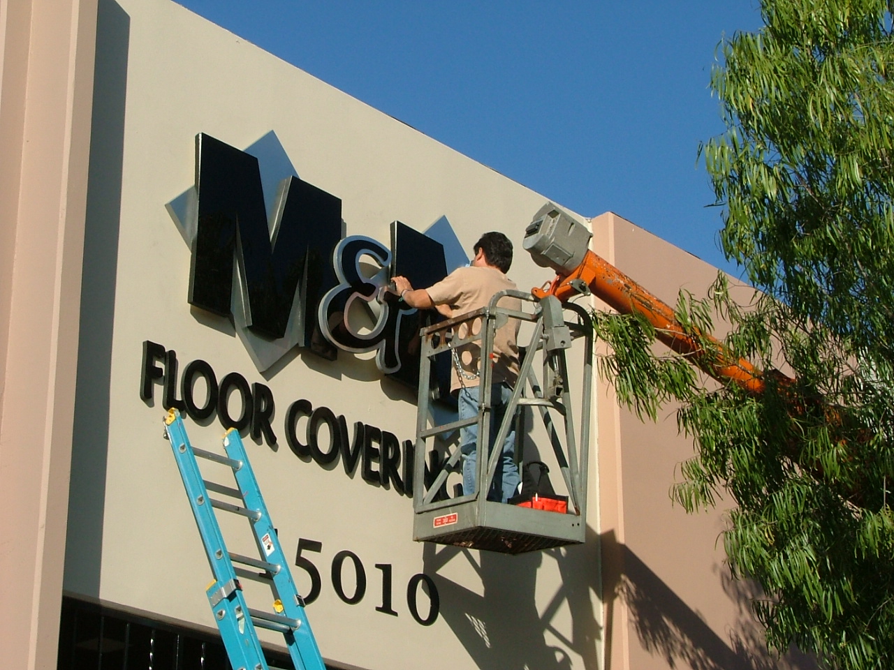 SIGNS GALLERY | Cusotm Signs | Insite Grafix | United States