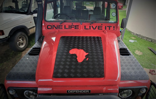 Bonnet Protector for Defenders | crossaxleengineering