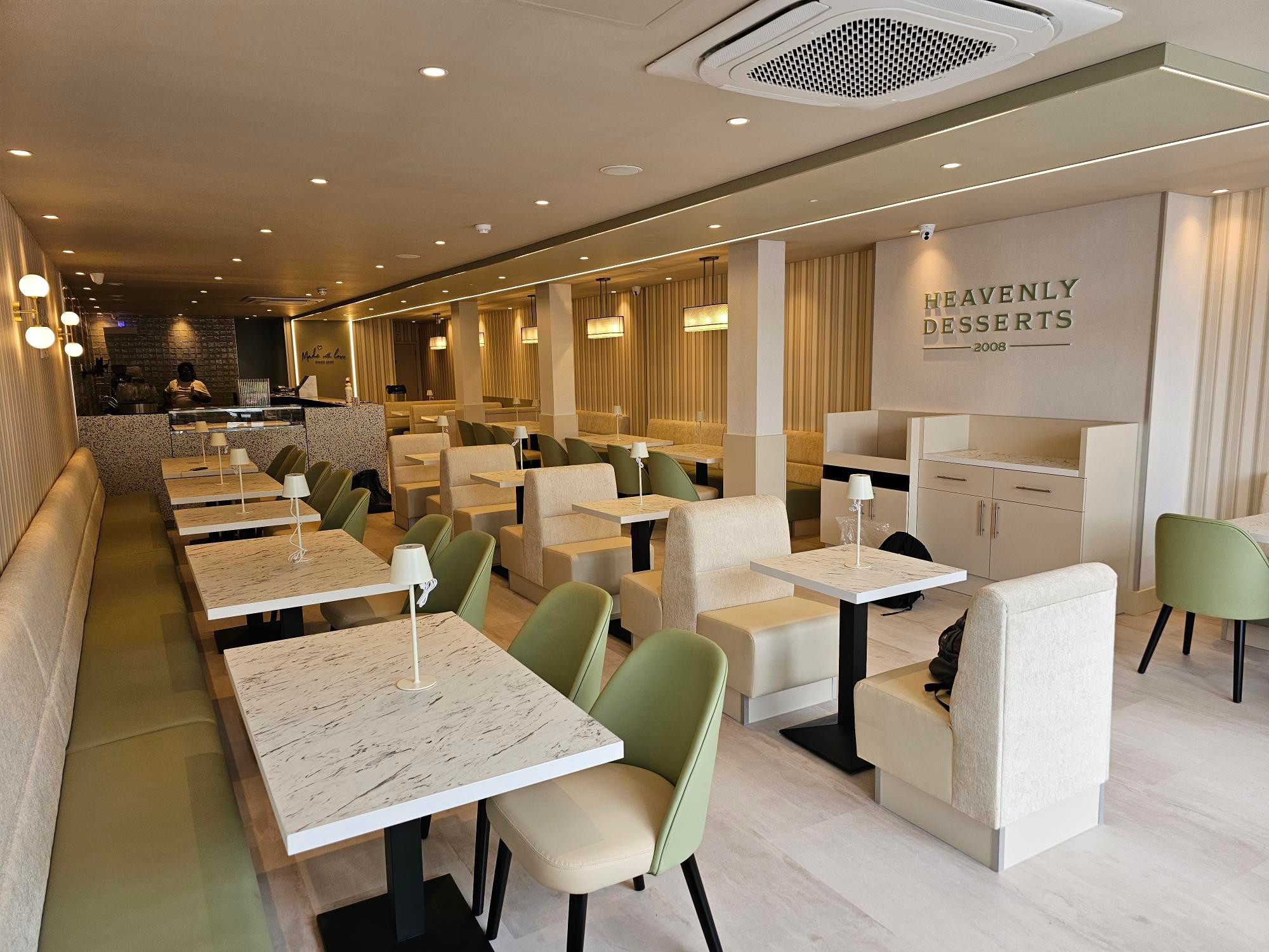 Heavenly Desserts Bedford | Dessert Restaurant Bedford