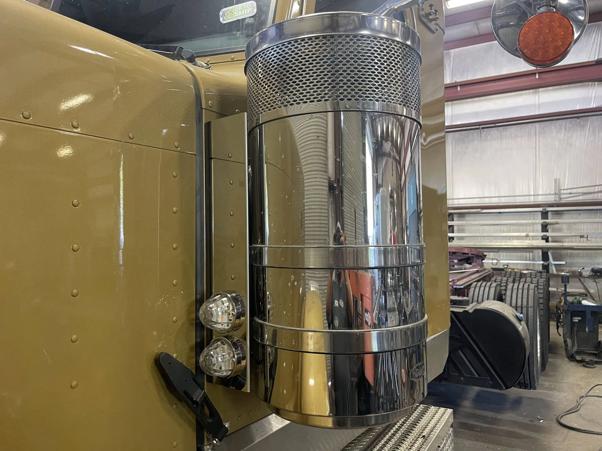 379/389 Peterbilt breather panels 15" | Nu Gen Lighting