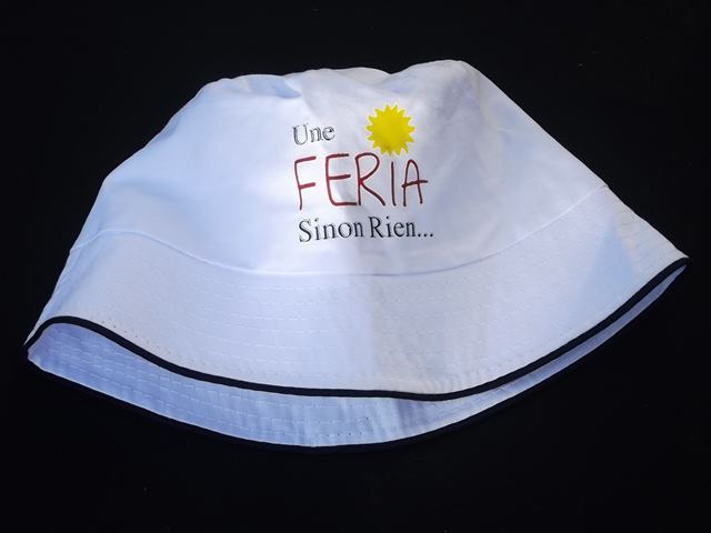 Vêtement-accessoires | nico