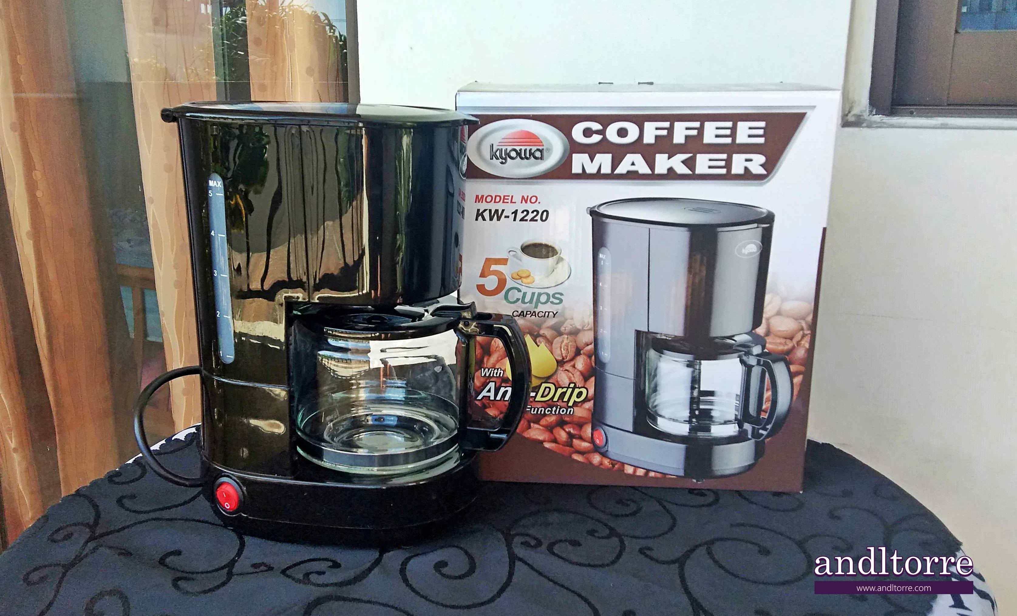 Kyowa Coffee Maker KW-1220 | A Kitchen Staple