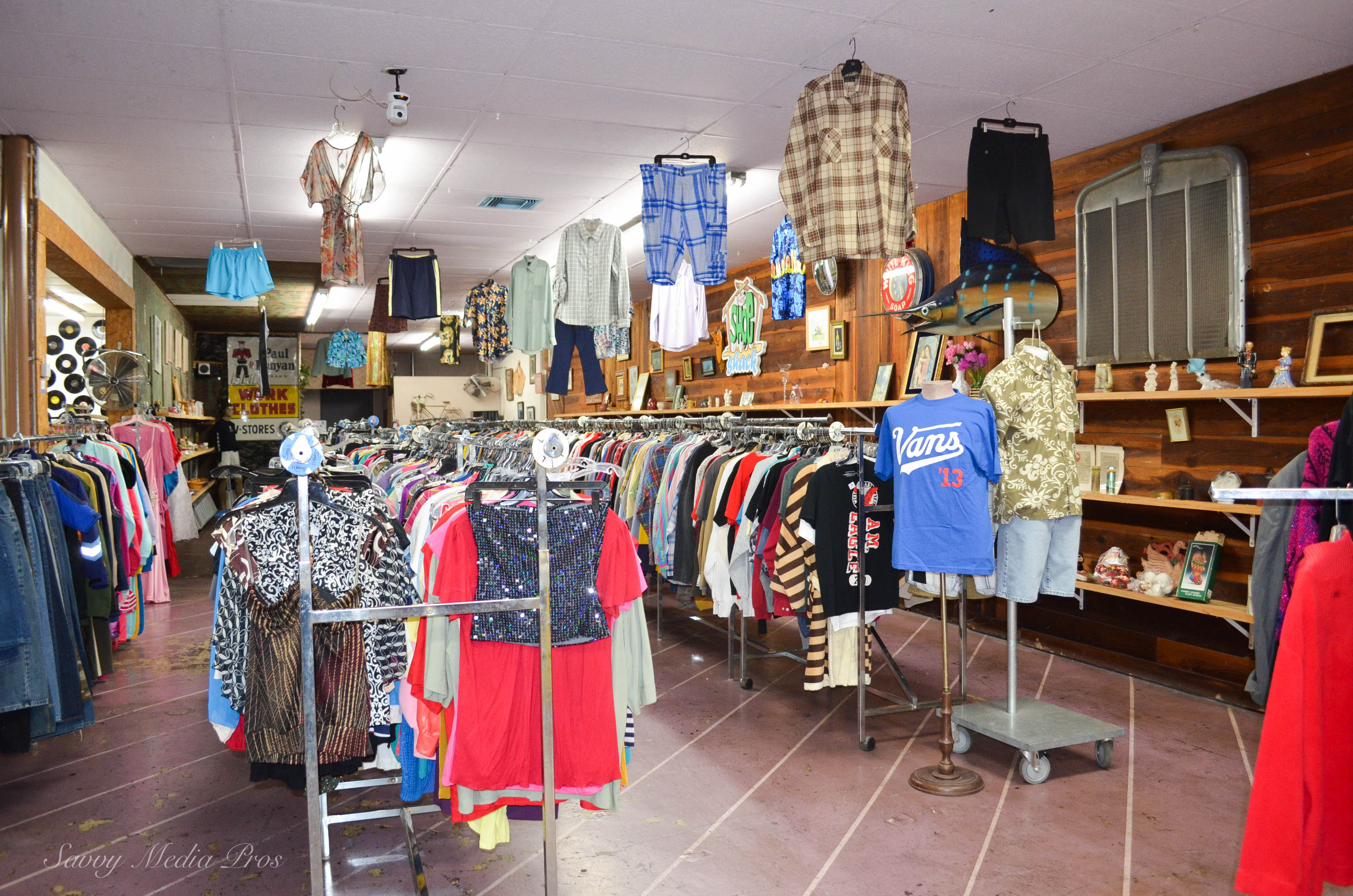 The Blues Estate Store / We Buy Estates / Estate Liquidators