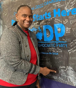 HOME | Veronica Nelson