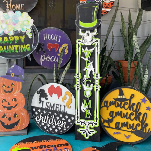 Mr. Doug Upp - Skeleton Welcome Sign | Gander Studio