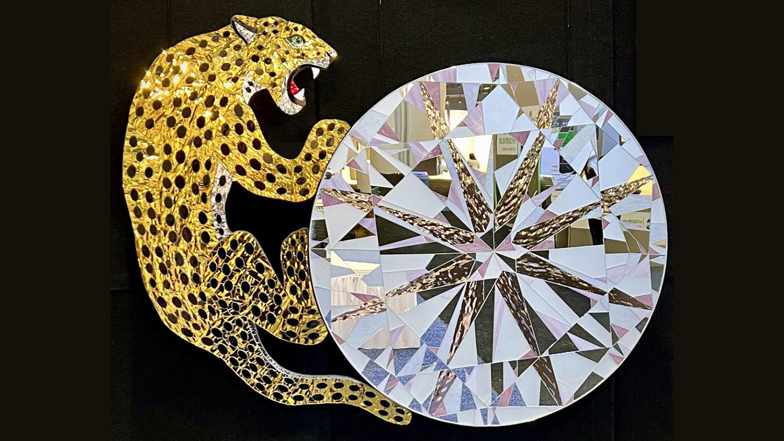 Leopard Hugging Pink Diamond | Allison Eden