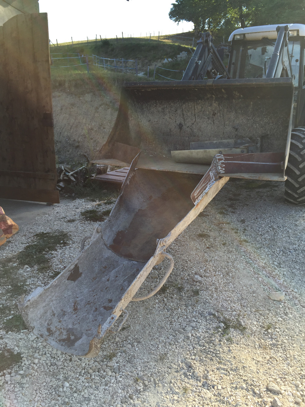 Aménagement d'un godet à béton