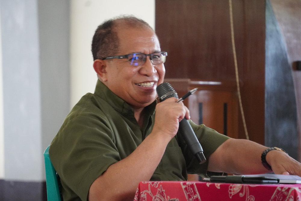 Visitasi di SMAK Syuradikara, Pater Eman Embu Mendengar Masukan dari ...