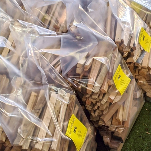 1 x Bag of kindling - 5kg | FTG Firewood