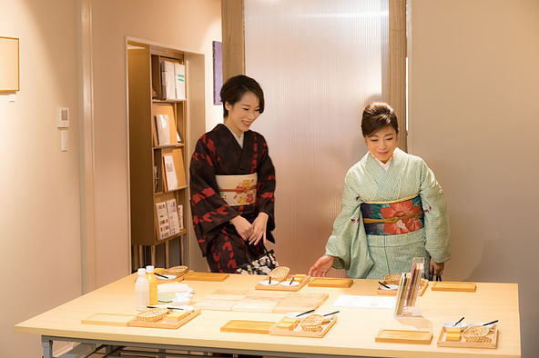 KYO KARAKAMI Experience (Traditional Wood Block Printing) - KARAMARU