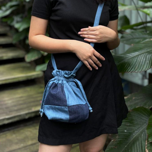 Crossbody Drawstring Bag | Kloth Circularity