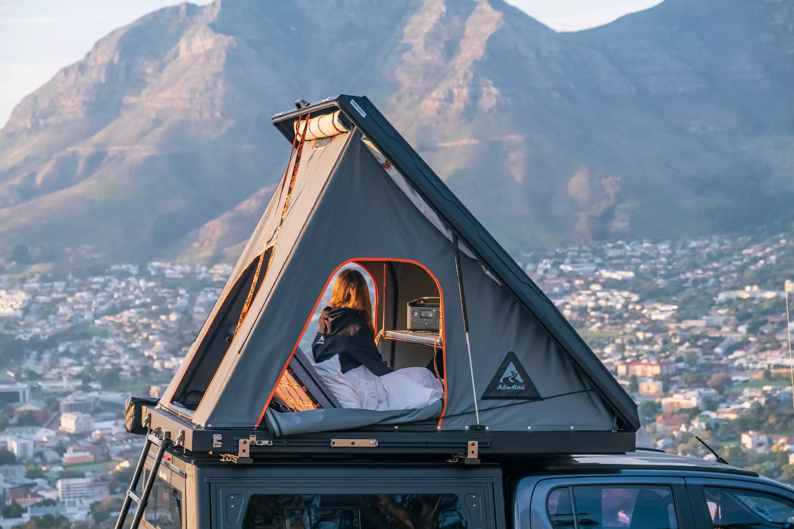 Alu-Cab Gen 3R Expedition Rooftop Tent | Altitude Off Road