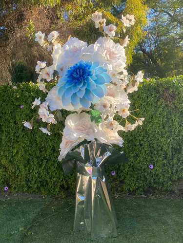 “Celestial Bloom” bouquet | Giant Flowers Au