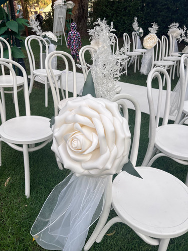 “Snow White” chair decor | Giant Flowers Au