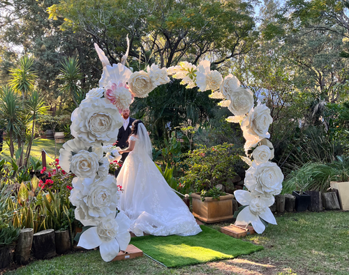 “Felicity” Wedding Arch | Giant Flowers Au