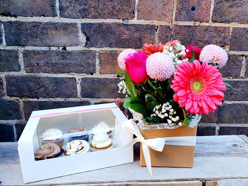 Flower box with 6 cupcakes | Rhubarb & Rosie