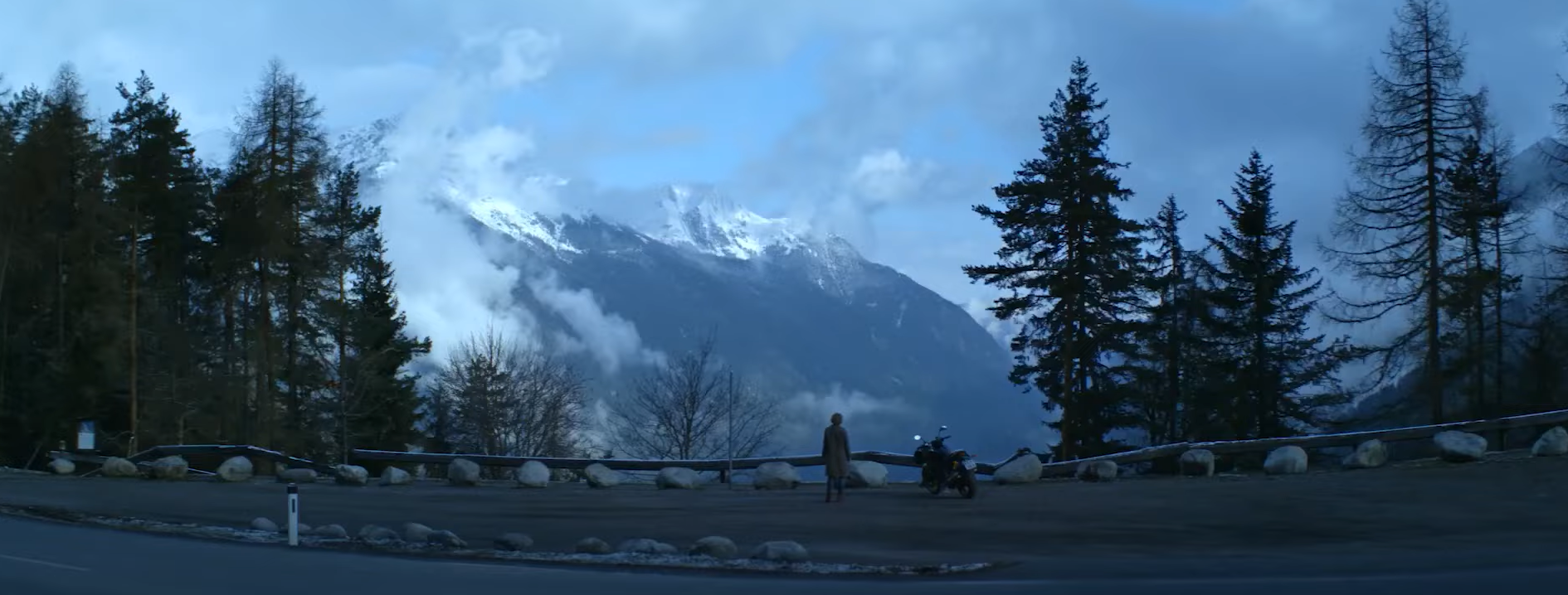 Woman of the Dead (Totenfrau) - Netflix Series Review