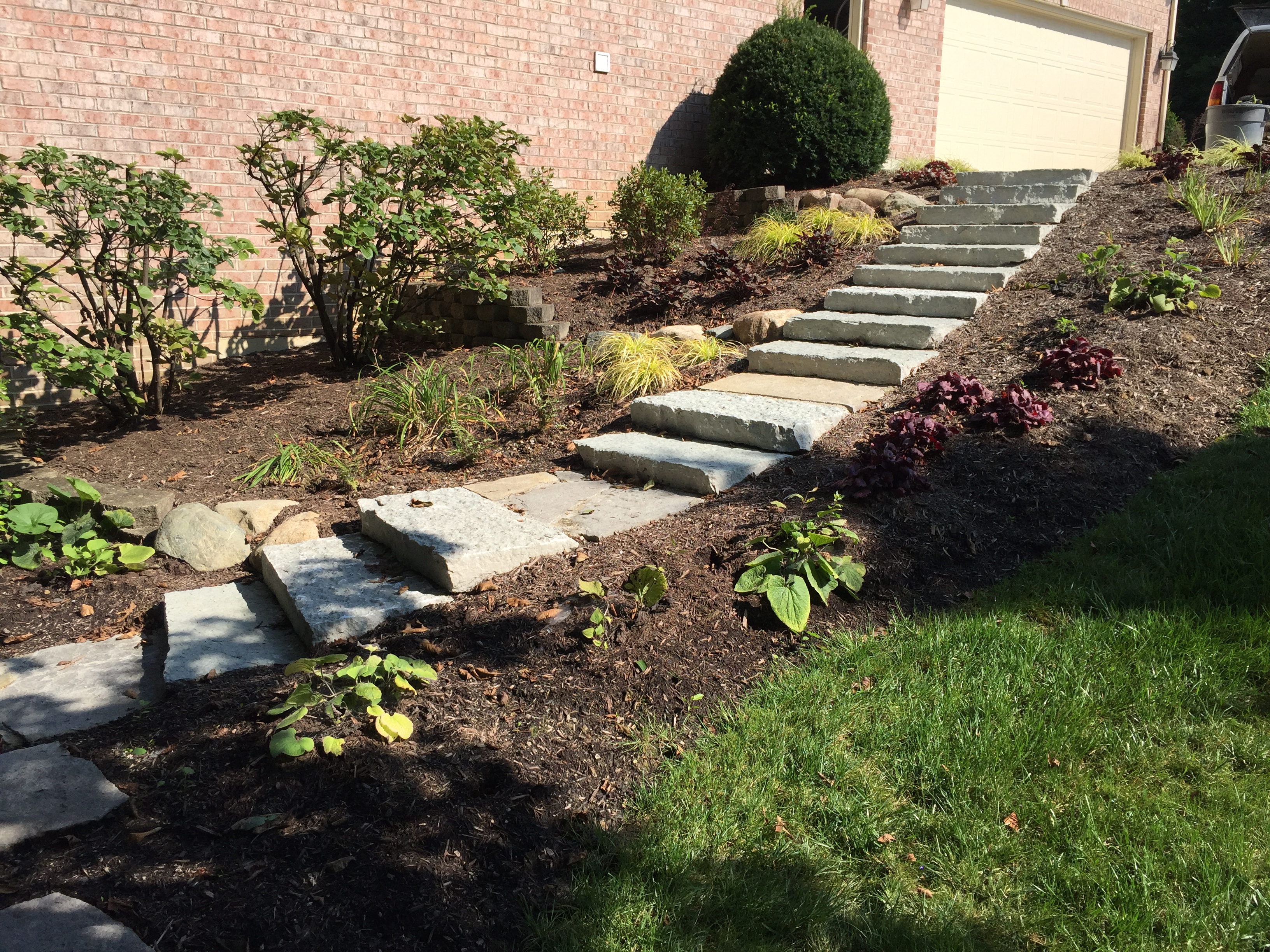 Landscaping Photo Gallery | Dayton | Buckeye Lawn and Landscaping
