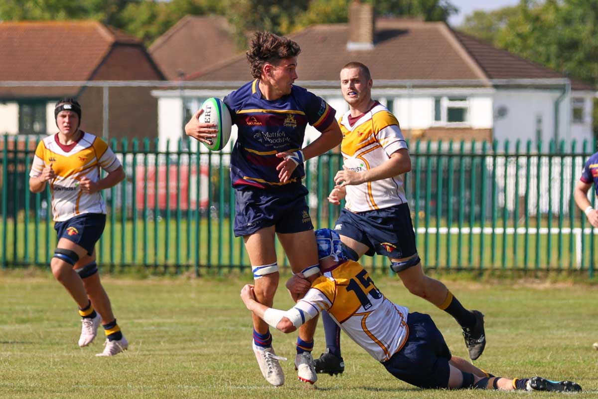 Bonus point win get's Cobham league campaign off to the perfect start