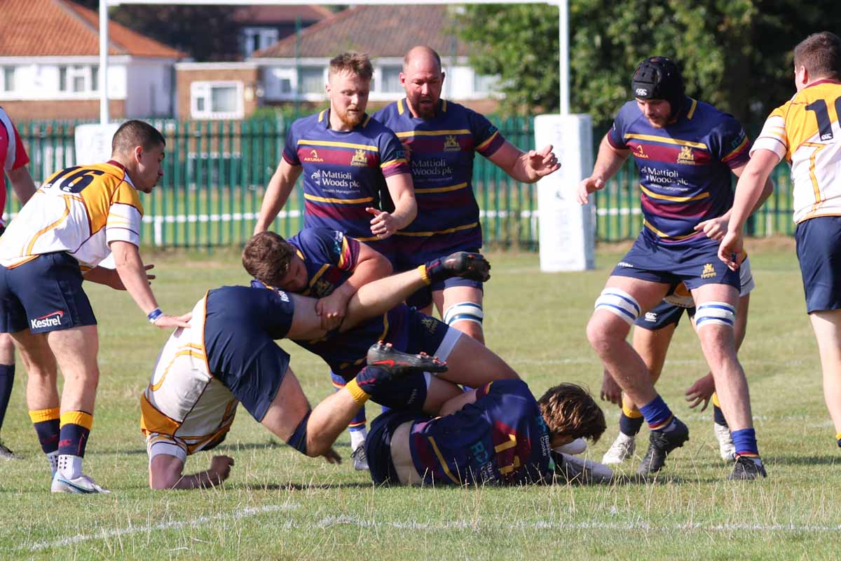Bonus point win get's Cobham league campaign off to the perfect start