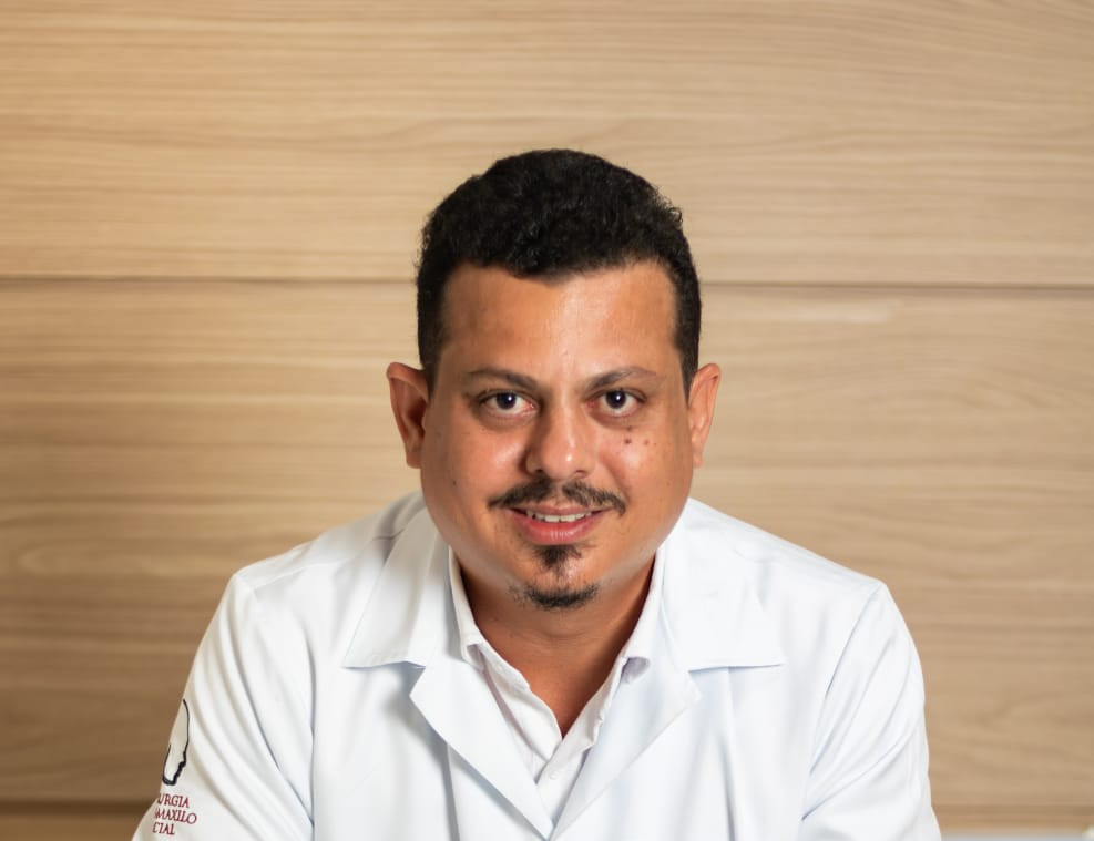 Dr. Pedro Ivo Pacífico Cirurgia Buco-Maxilo-Facial | Tratamentos ...