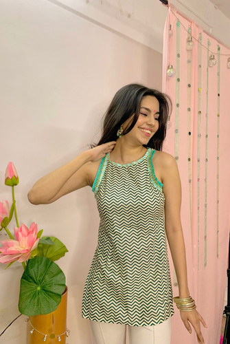 Short Kurti || Mini8 || | Nouveau Modiste