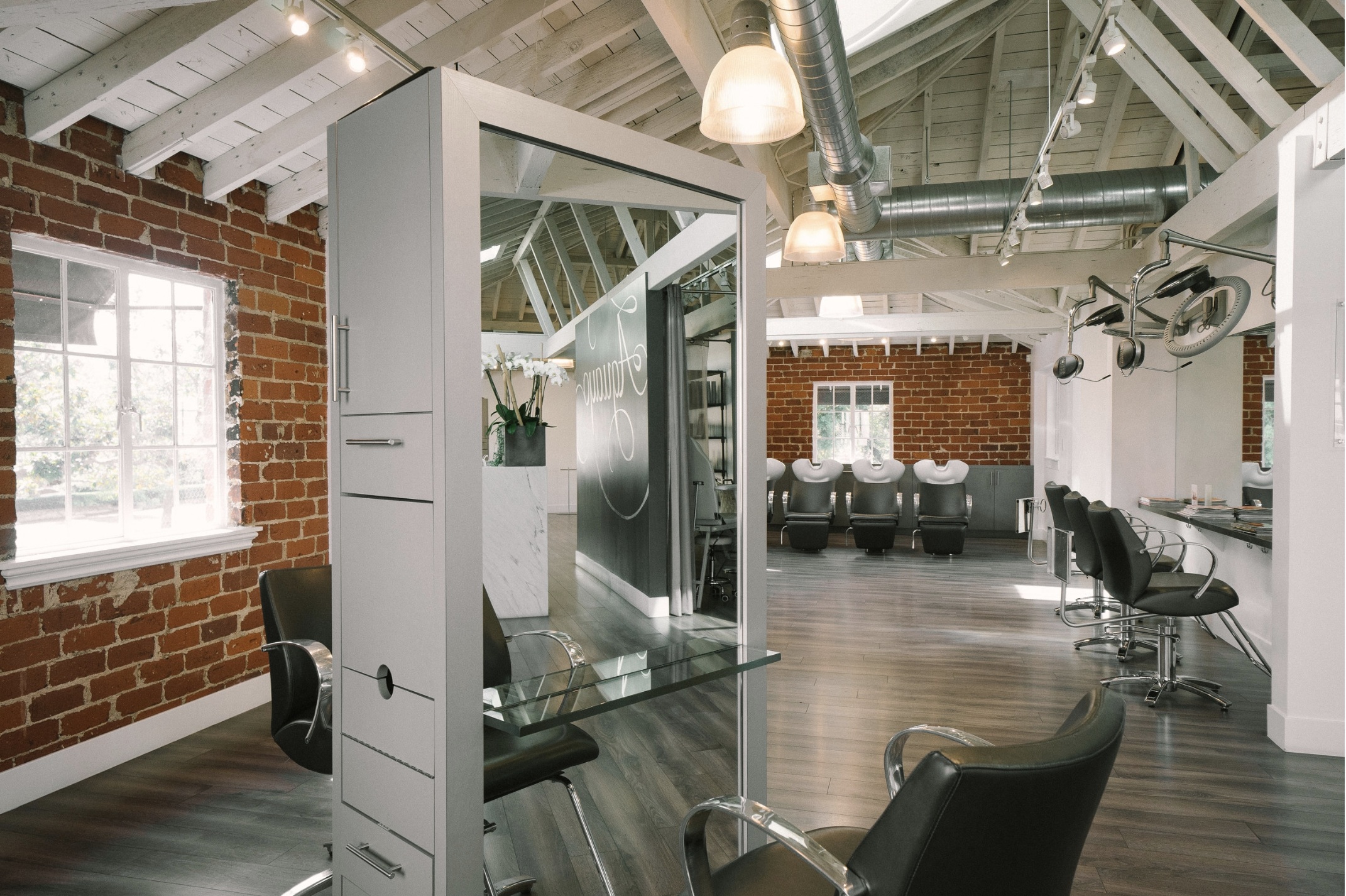 Salon Aguayo Top 10 Salons in Pasadena,