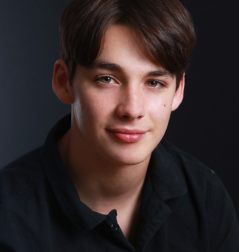 Dylan Kingwell, professional actor