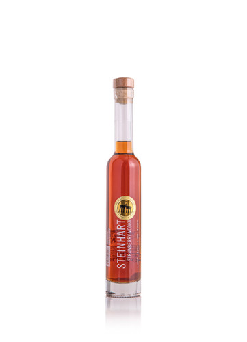 Strawberry Vodka 200ml | Steinhart Distillery