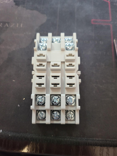 11 Pin Socket | DHP Parts