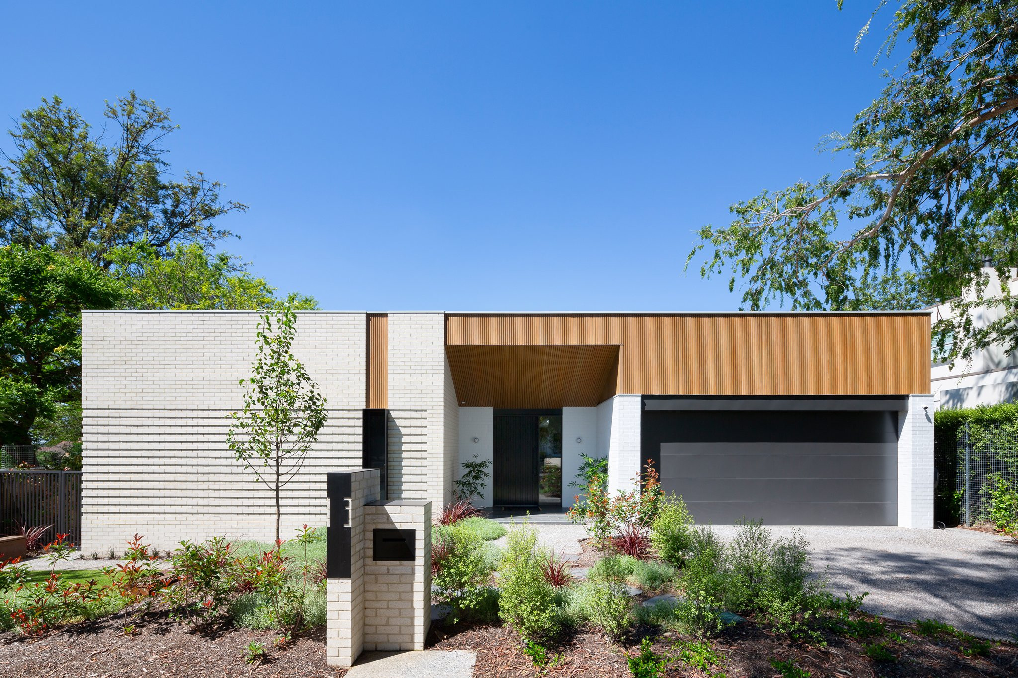 EW House