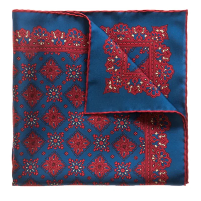 Discover Lake Como's Refined Silk Fabrics | Elegant Lifestyle By Tbridgec