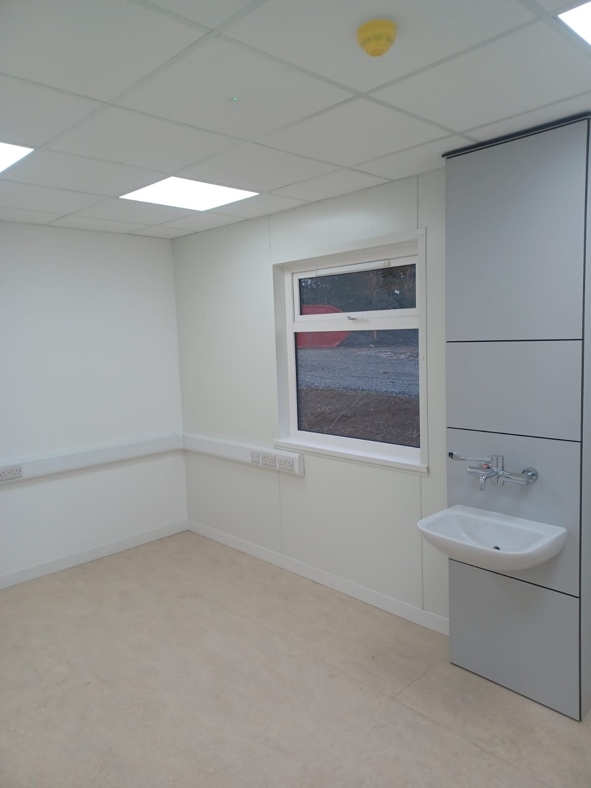 Connolly Hospital - Modular Facility | Galetech Group